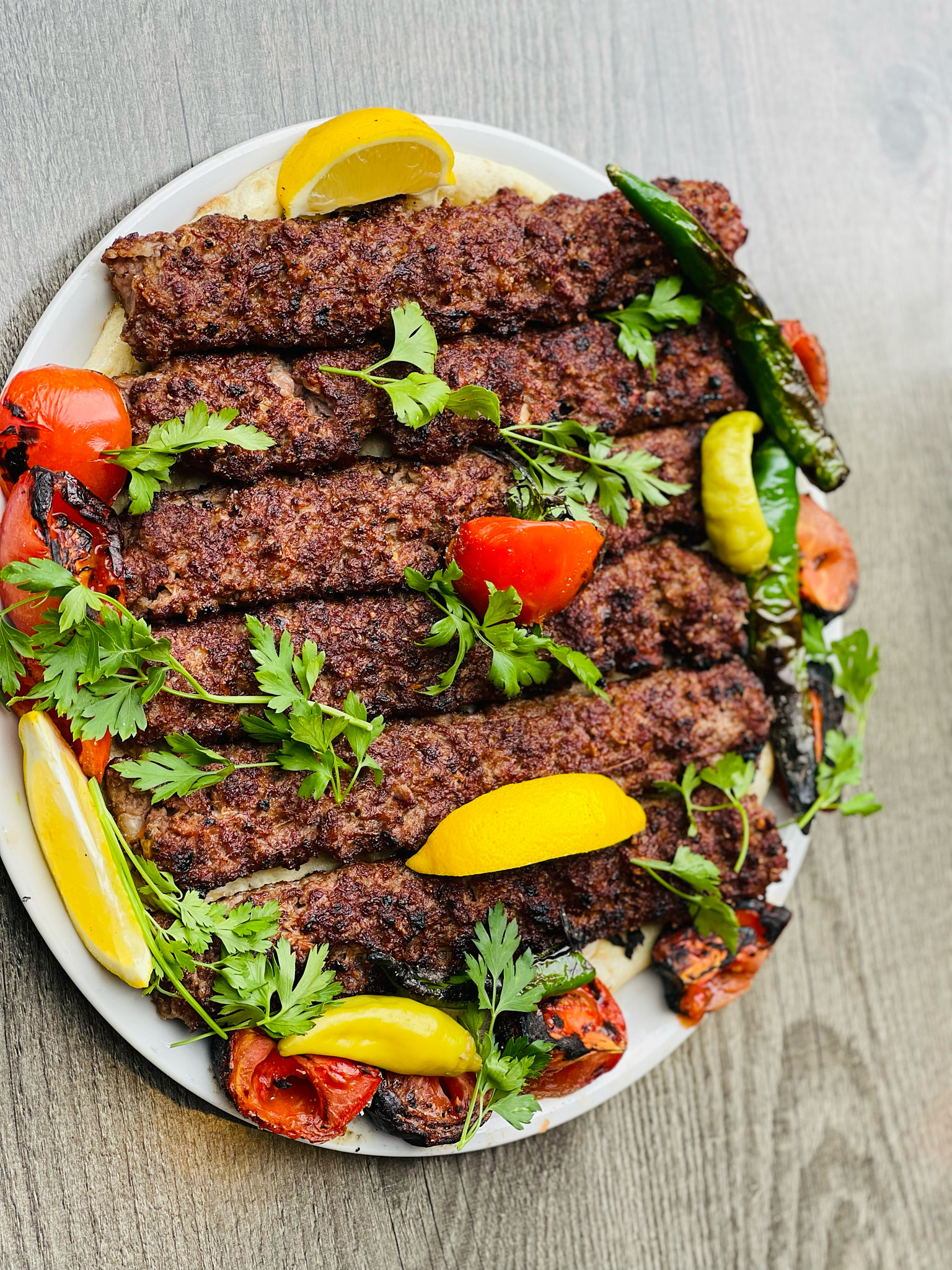 Frat Restaurant – Internationale Spezialitäten